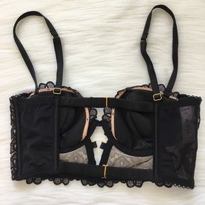 Victoria's Secret | Intimates & Sleepwear | Vs 32d Fashion Show Bra ...